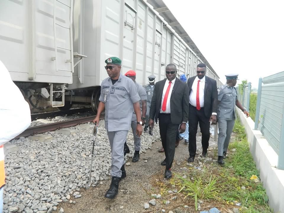 Customs CG Visits Ibadan Rail Terminal, Bonded Terminal - Daily Courier